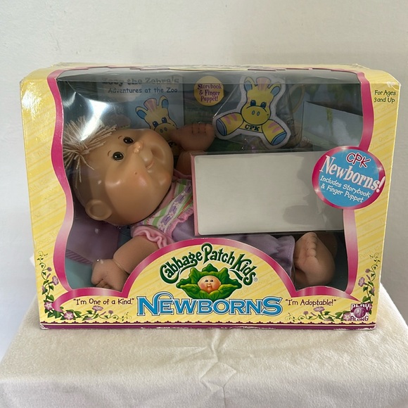 love J | Toys | Cabbage Patch Kids Newborns Including Storybook Finger ...